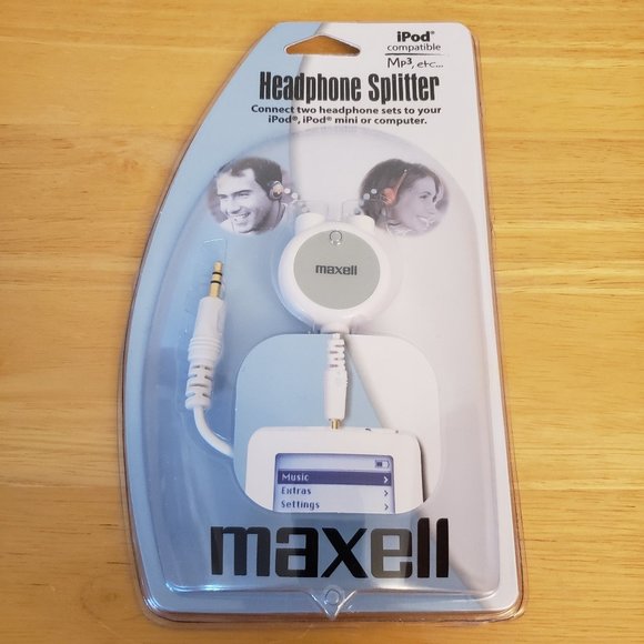 Maxell | Portable Audio & Video | Maxell Headphone Splitter | Poshmark